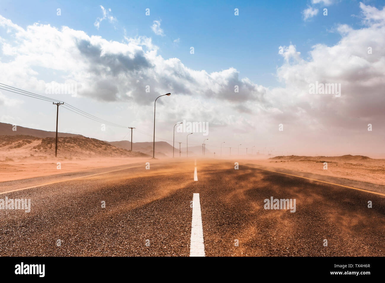 Sand desert road hi-res stock photography and images - Alamy