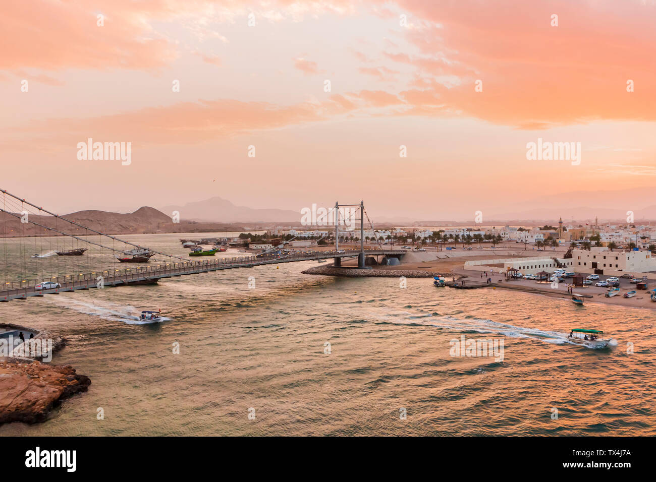 Oman bridge hi-res stock photography and images - Alamy