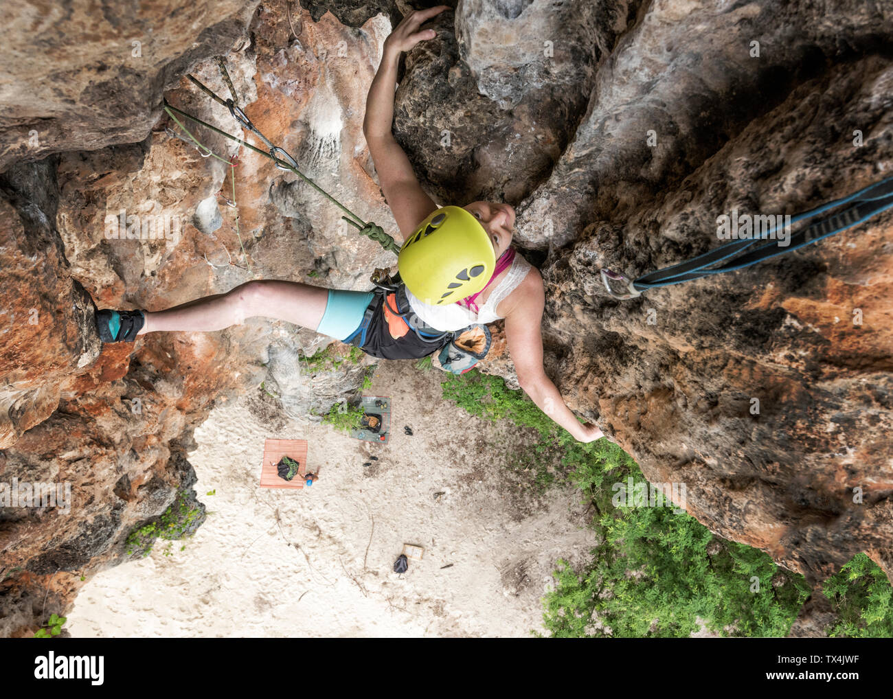 Climbing island hi-res stock photography and images - Alamy