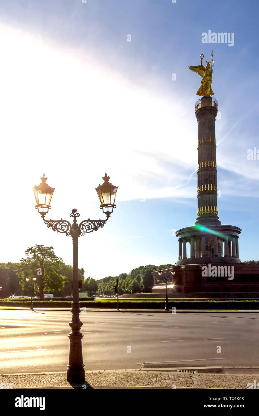 Victory Column Sunlight High Resolution Stock Photography and Images ...