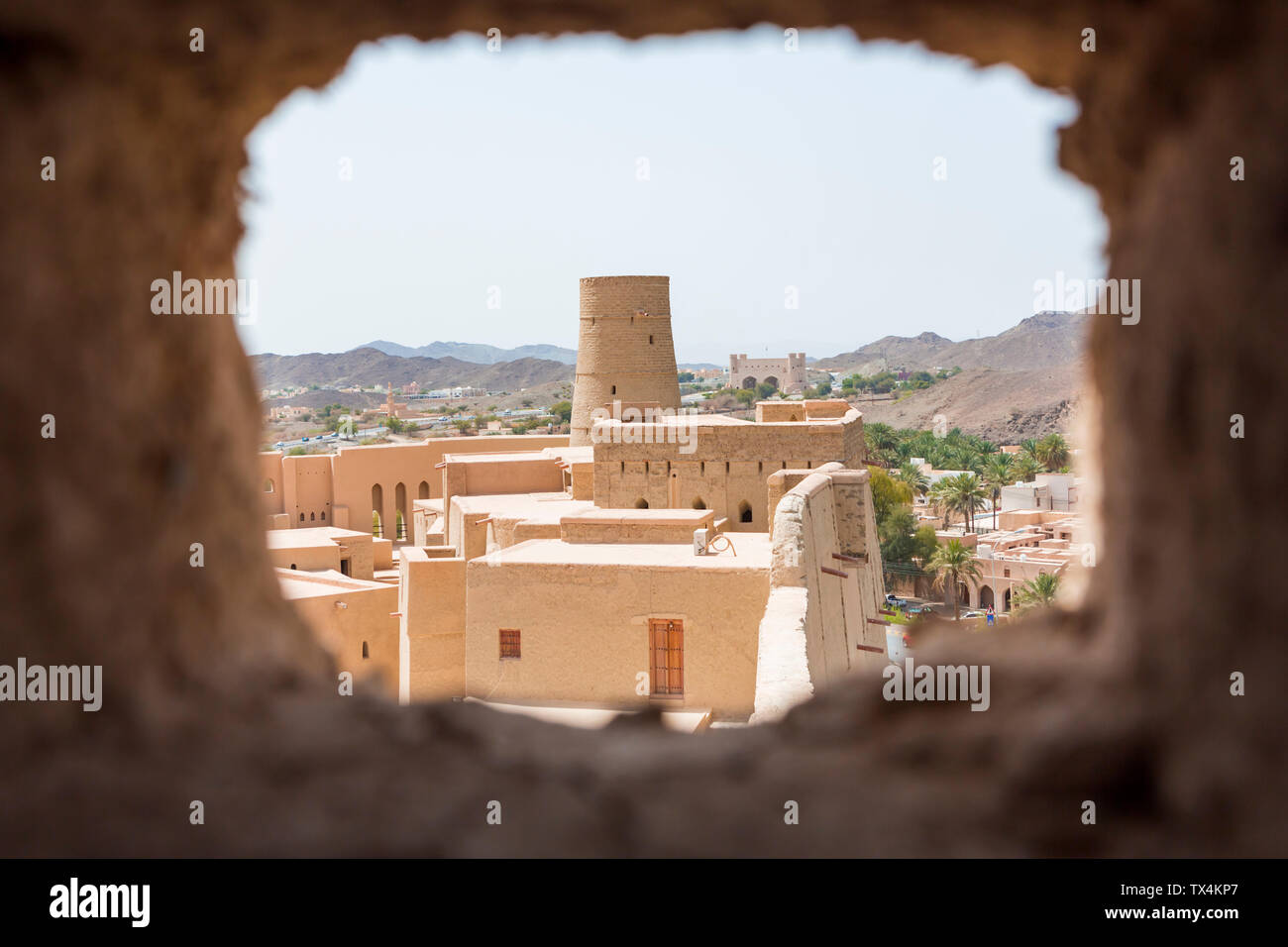 Bahla castle hi-res stock photography and images - Alamy
