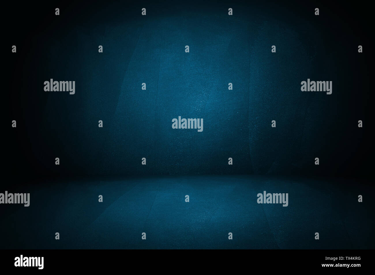 Studio wall hi-res stock photography and images - Alamy