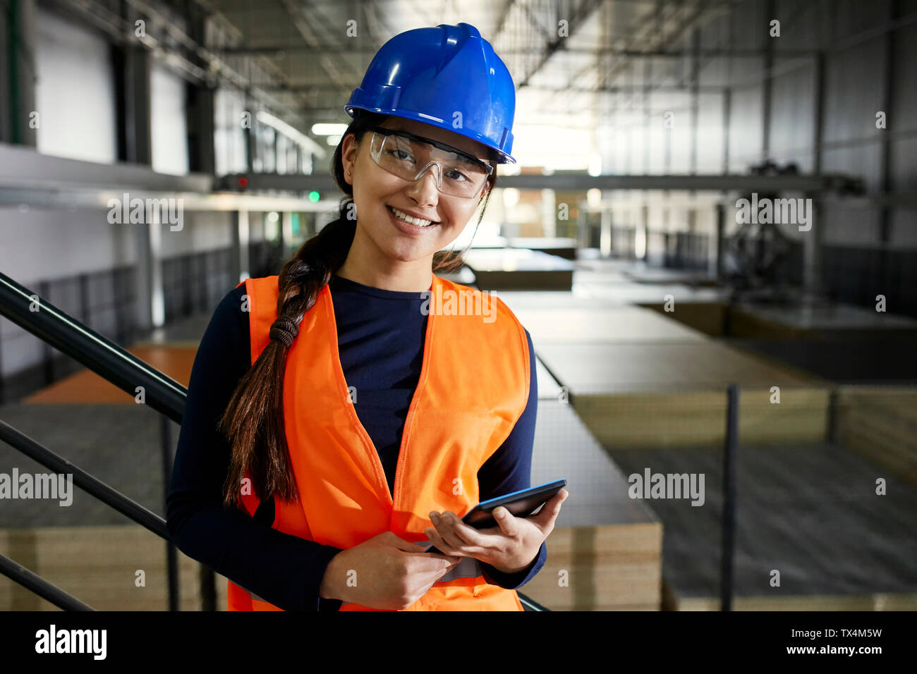 Portrait female factory worker hi-res stock photography and images - Alamy