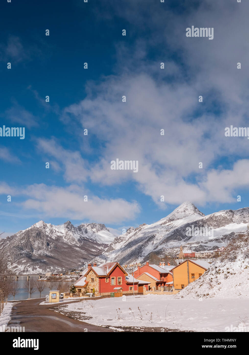 Riano village hi-res stock photography and images - Alamy