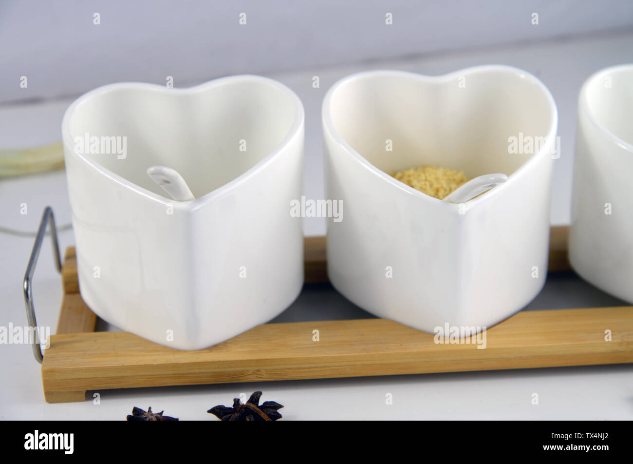 Kitchen supplies, ceramic saucers Stock Photo - Alamy