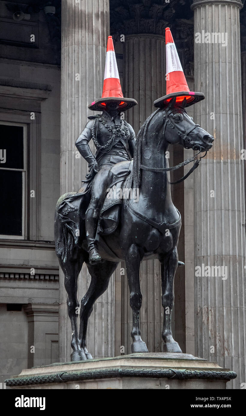 Glasgow, Scotland, UK. 7th June 2019: The Duke of Wellington statue ...