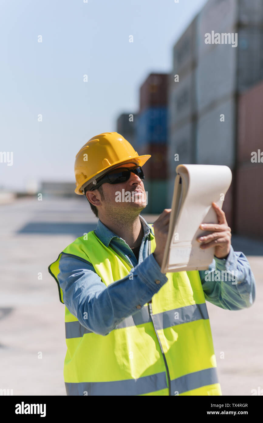 Transport logistics note hi-res stock photography and images - Alamy