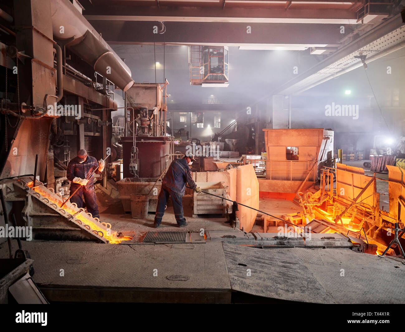 Process industry hi-res stock photography and images - Alamy