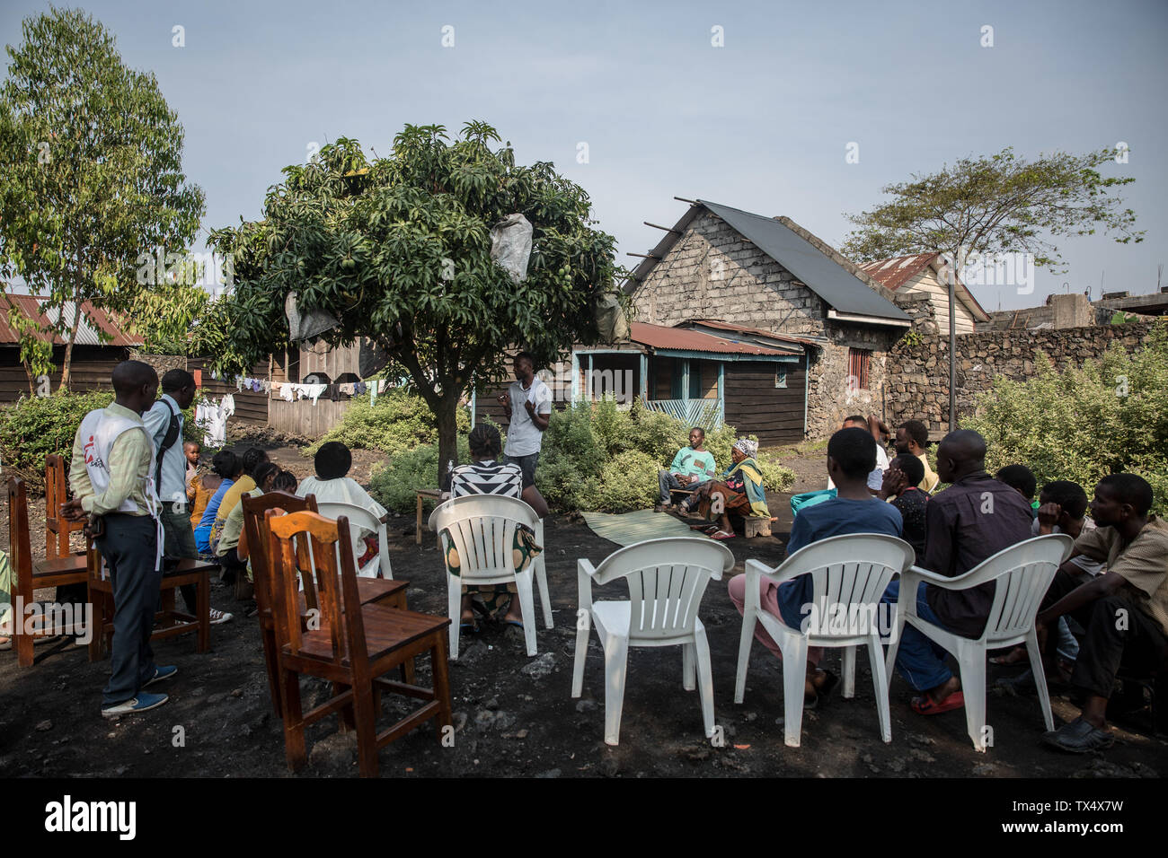 Goma, North Kivu, Democratic Republic of Congo. 16th June, 2019. Locals attend a community ...