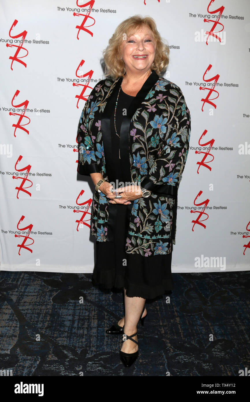 Beth maitland hi-res stock photography and images - Alamy