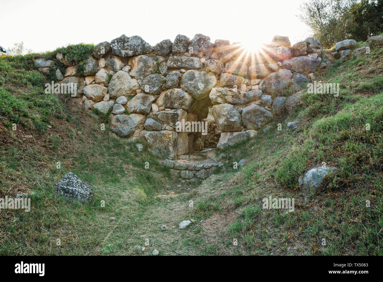 Arkadiko bridge in backlight hi-res stock photography and images - Alamy
