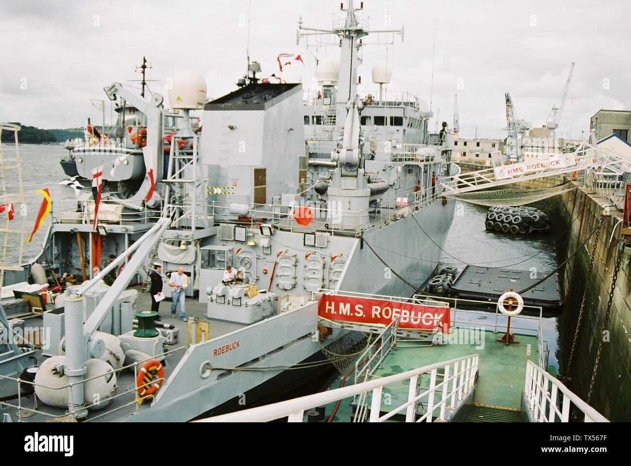 Hms roebuck hi-res stock photography and images - Alamy