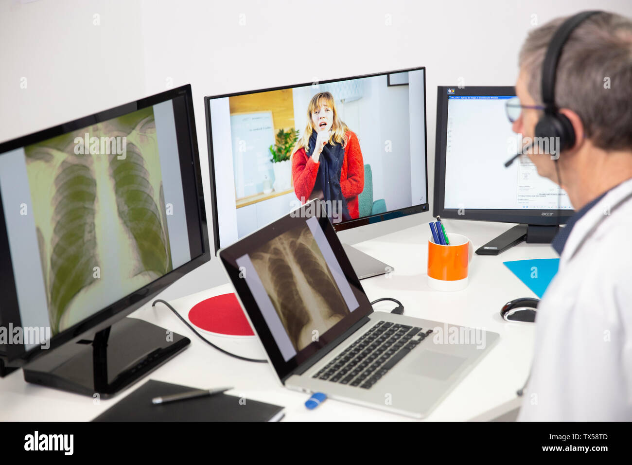 Pulmonology hi-res stock photography and images - Alamy