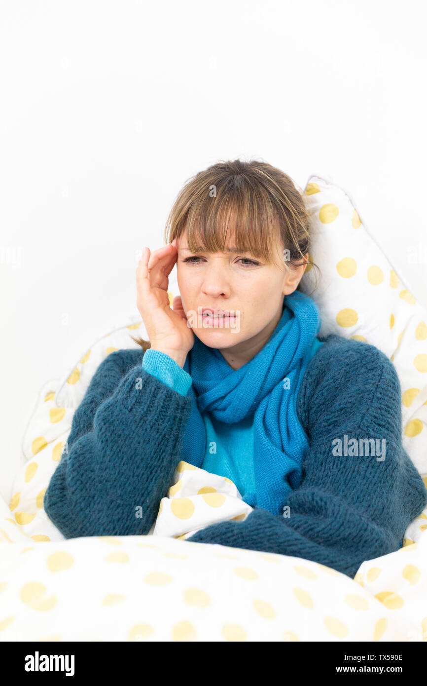Old lady with flu hi-res stock photography and images - Alamy
