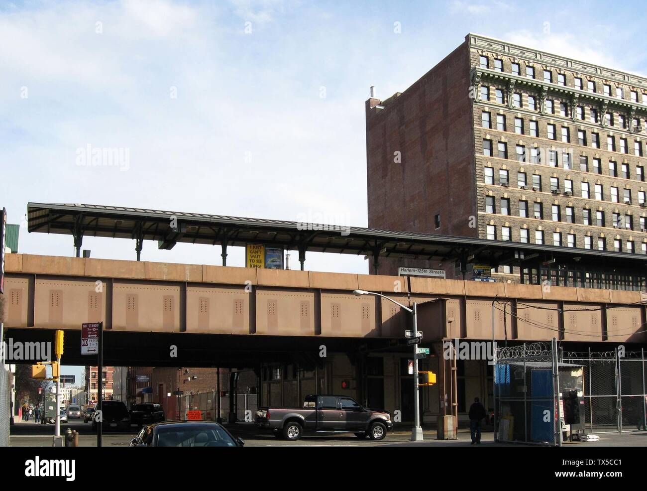 125th Street Metro High Resolution Stock Photography and Images - Alamy