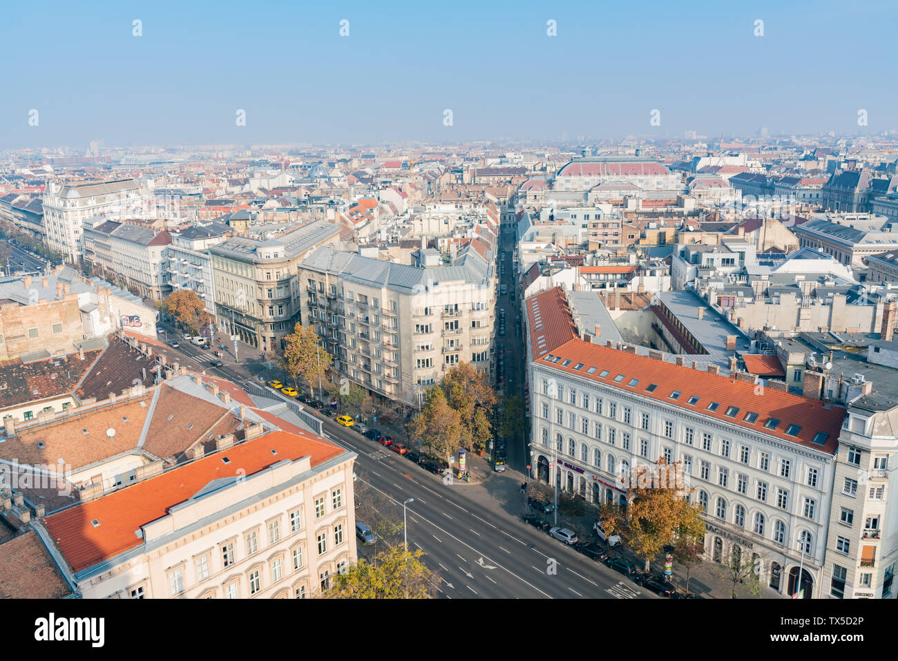 Budapest urban cityscape sunny hi-res stock photography and images - Alamy