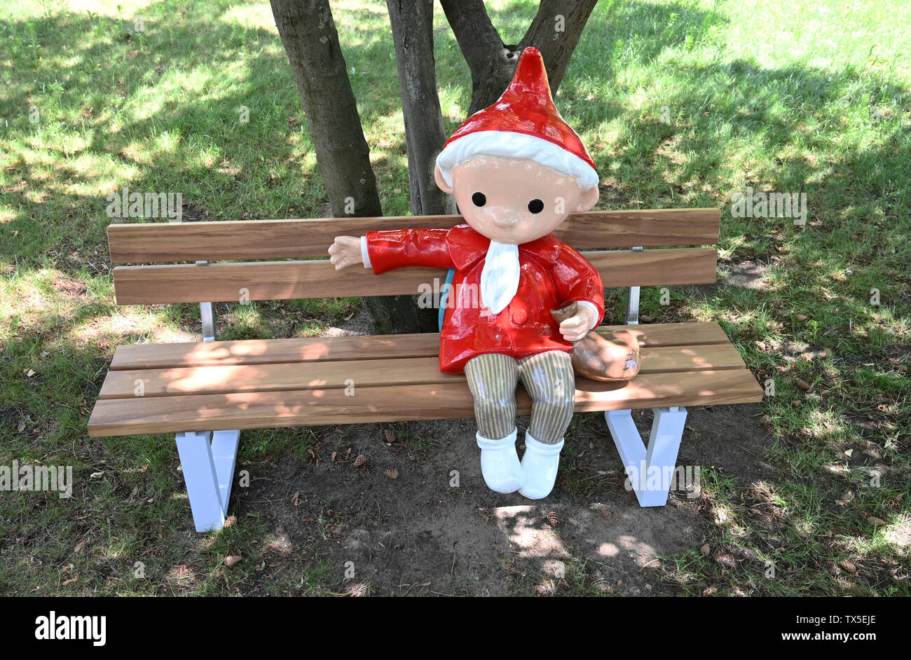 Berlin, Germany. 24th June, 2019. A new Sandman figure is sitting on a ...