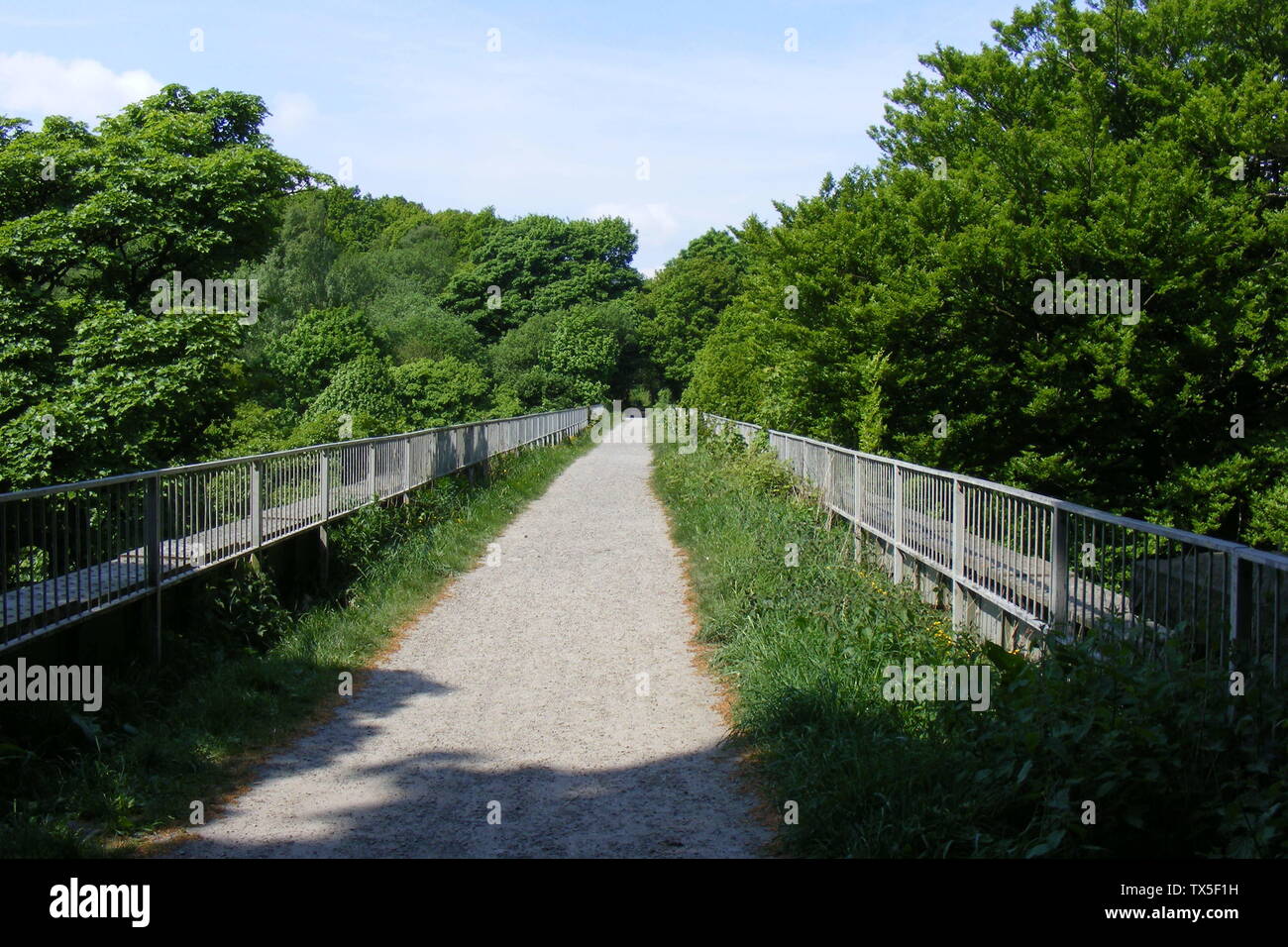 Original trackbed hi-res stock photography and images - Alamy