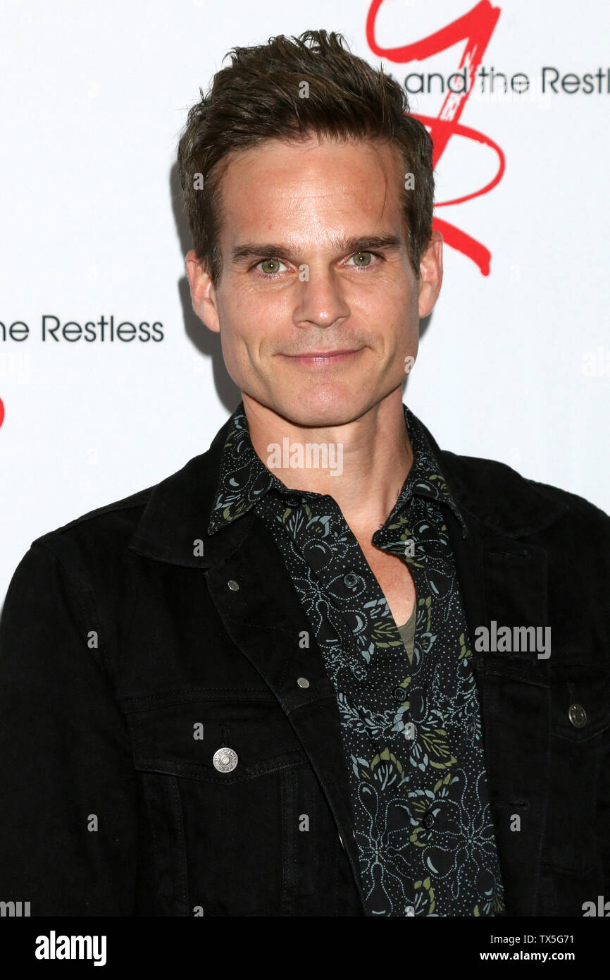 Greg rikaart hi-res stock photography and images - Alamy