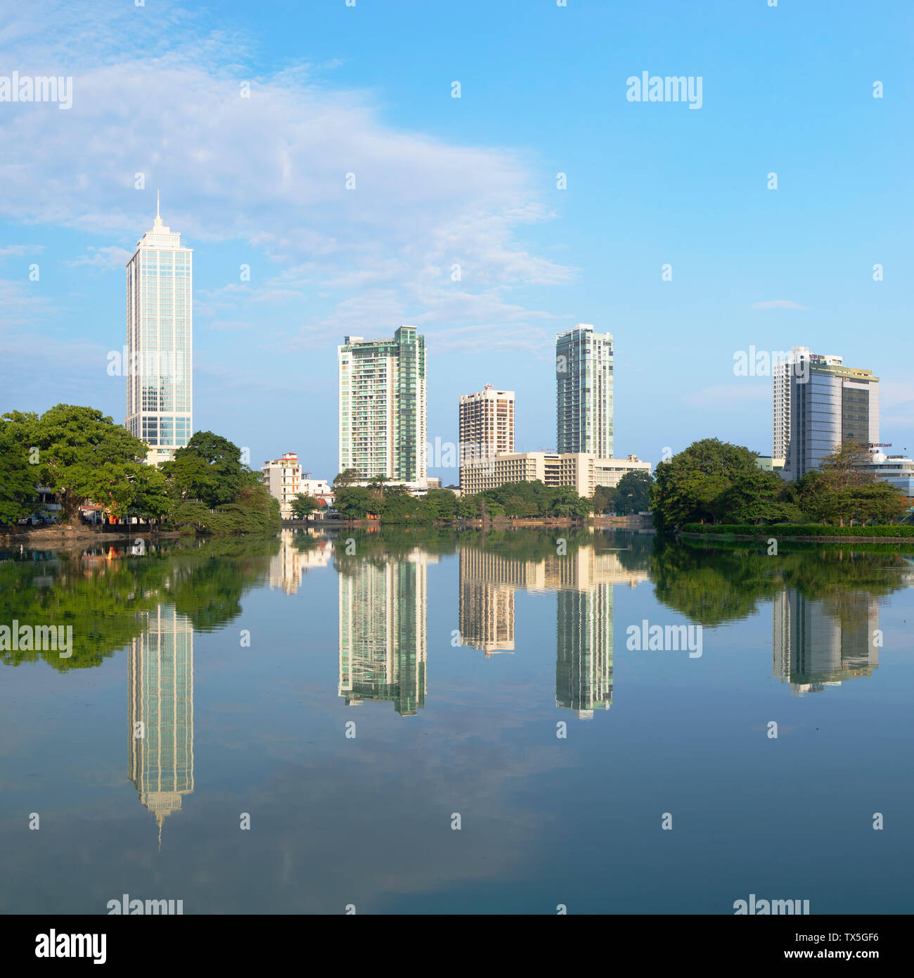 High rise apartments on Bere Lake, Colombo, Sri Lanka Stock Photo - Alamy