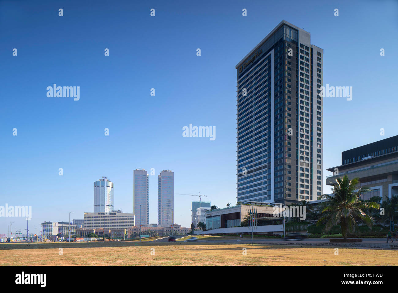 Shangri-La Hotel on Galle Face Green, Colombo, Sri Lanka Stock Photo ...
