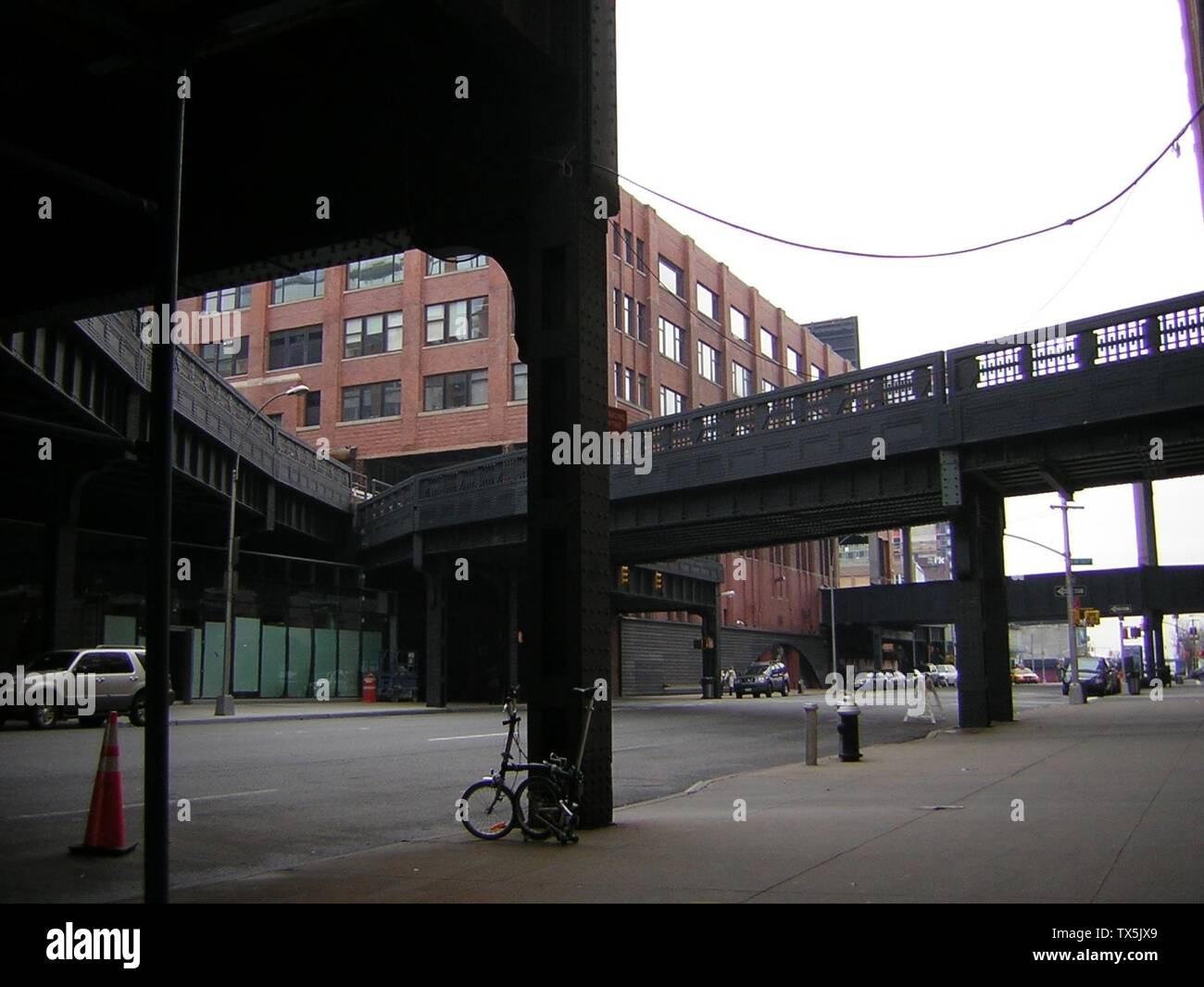 Chelsea market high line hi-res stock photography and images - Alamy