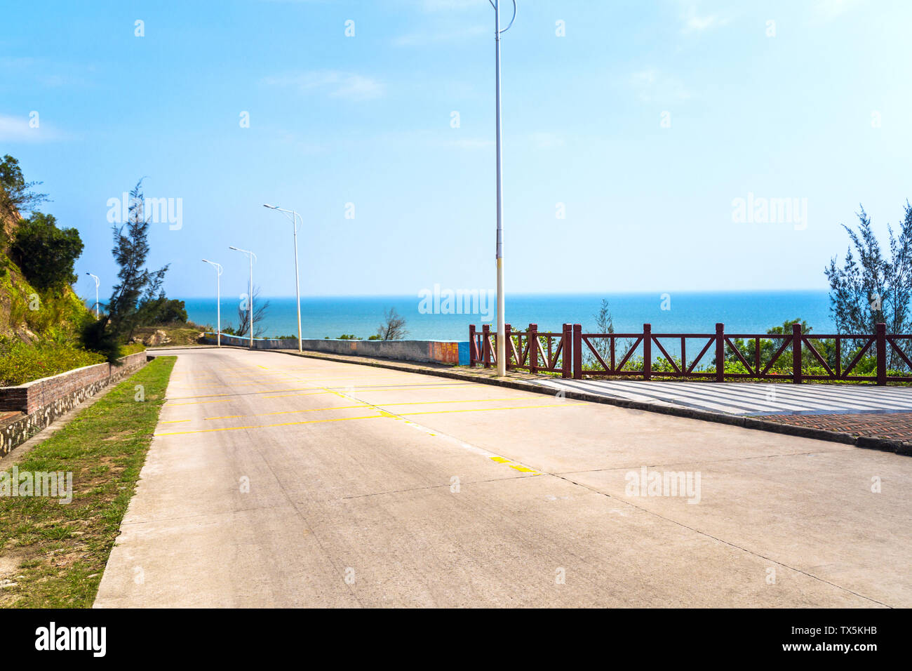 Seaside Circular Road Stock Photo - Alamy