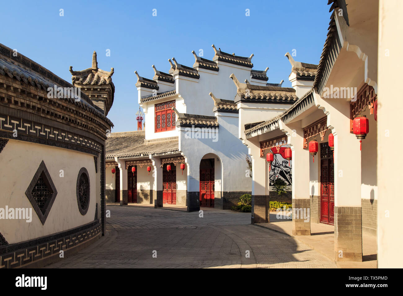 An ancient Chinese house Stock Photo - Alamy