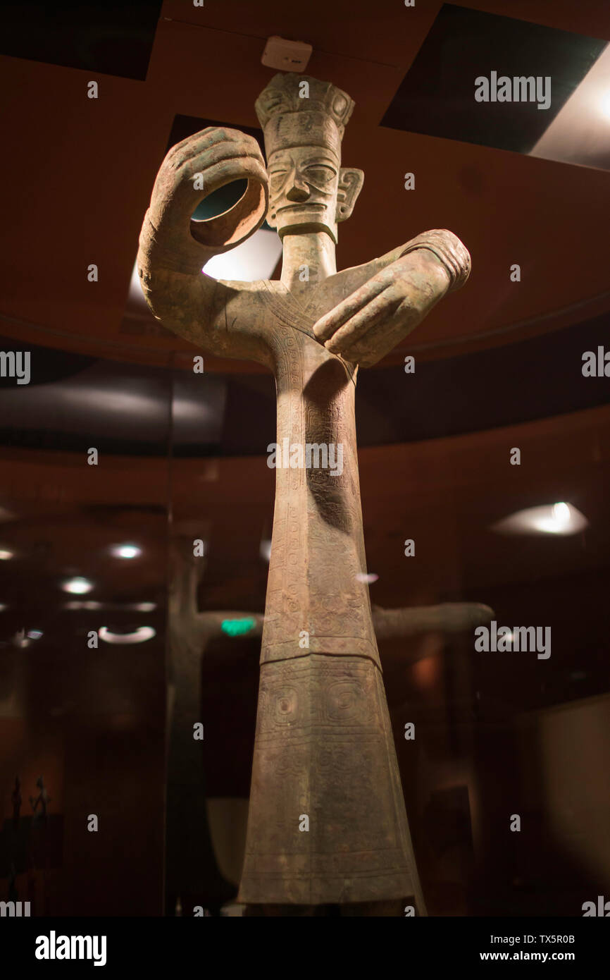 Cultural relics unearthed in Sanxingdui, Chengdu, Sichuan Province ...