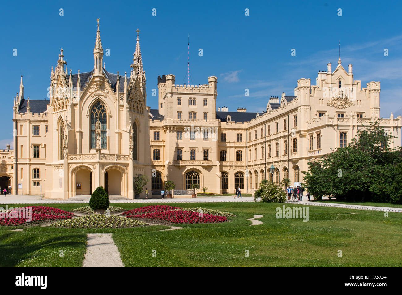 Schloss lednice hi-res stock photography and images - Alamy