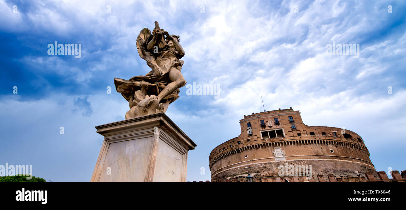 Sunny day in rome hi-res stock photography and images - Alamy