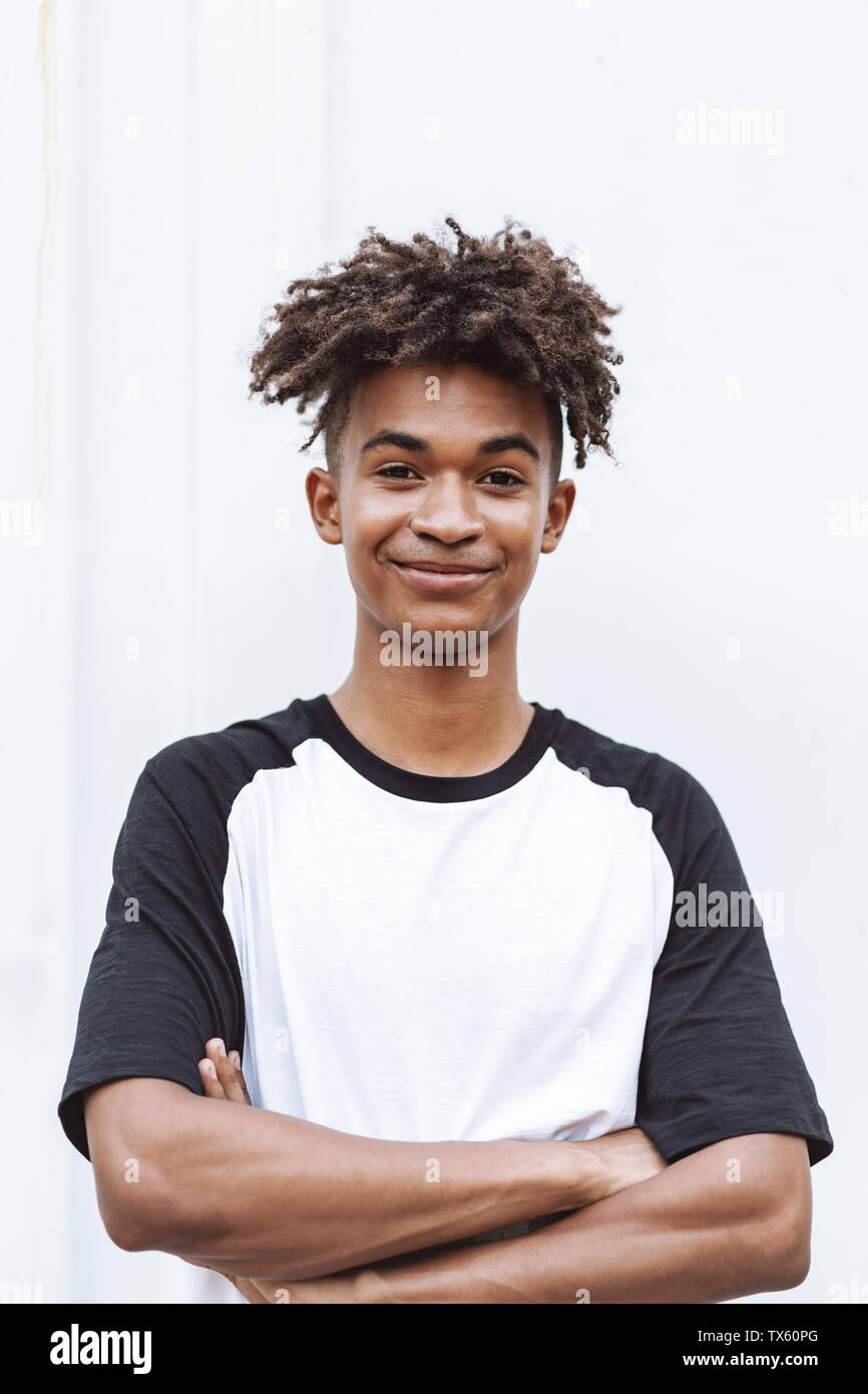 African college boy standing outdoors hi-res stock photography and ...