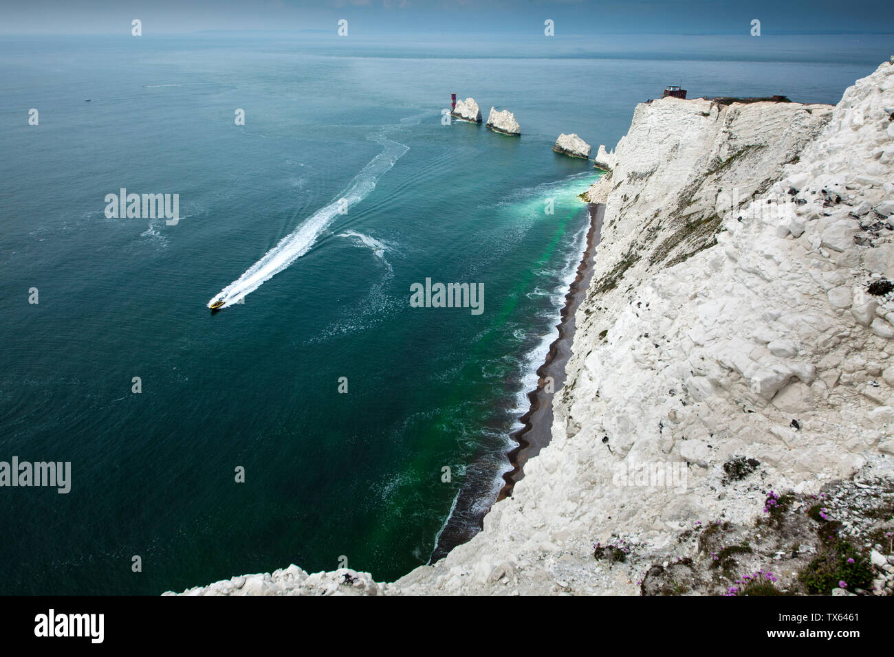 The white cliffs of the needles at Isle of Wight by the sea, England ...