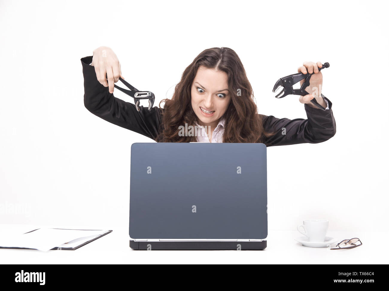 Man smashing computer with hammer hi-res stock photography and images ...