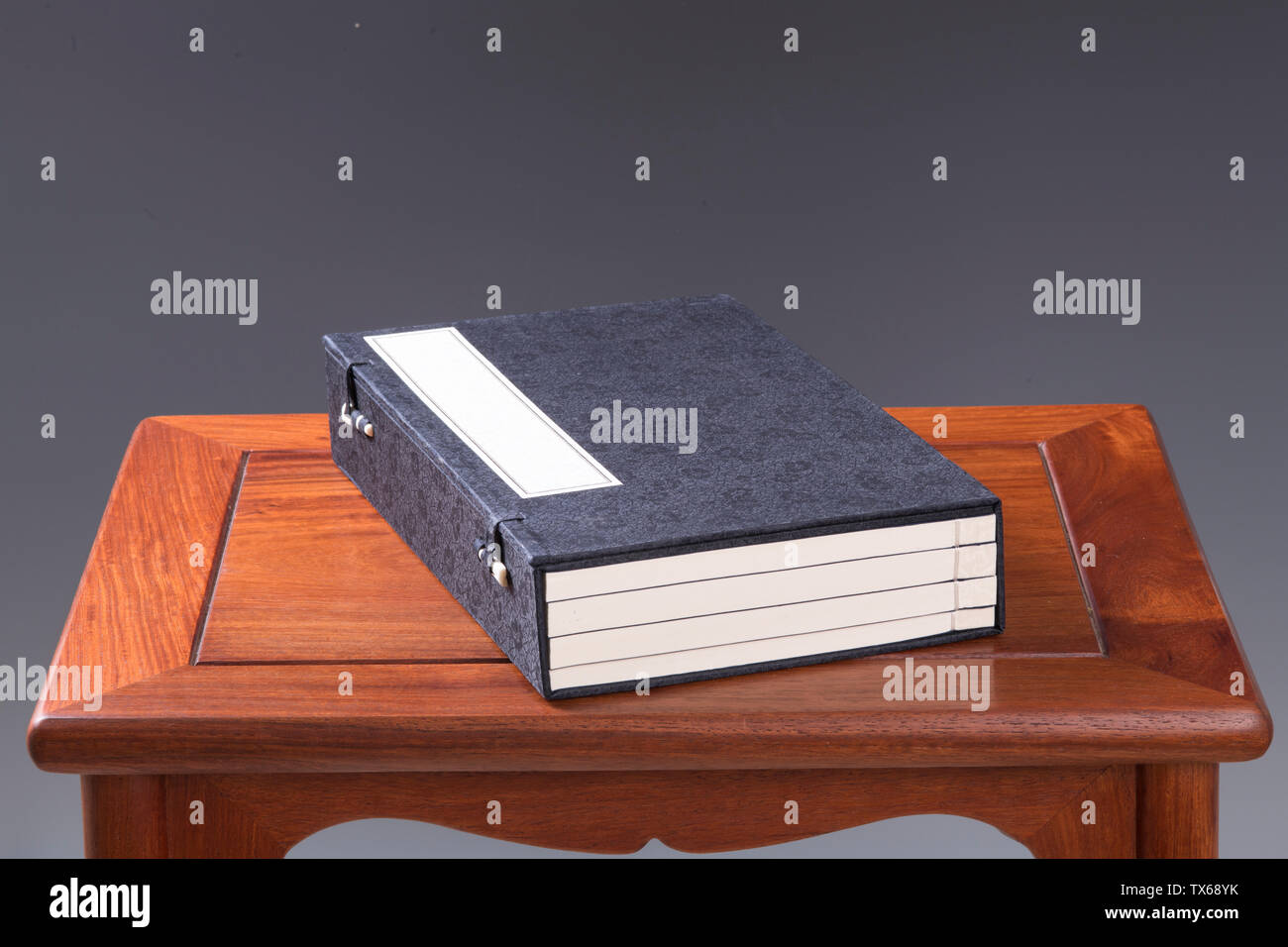 Propaganda paper books hi-res stock photography and images - Alamy