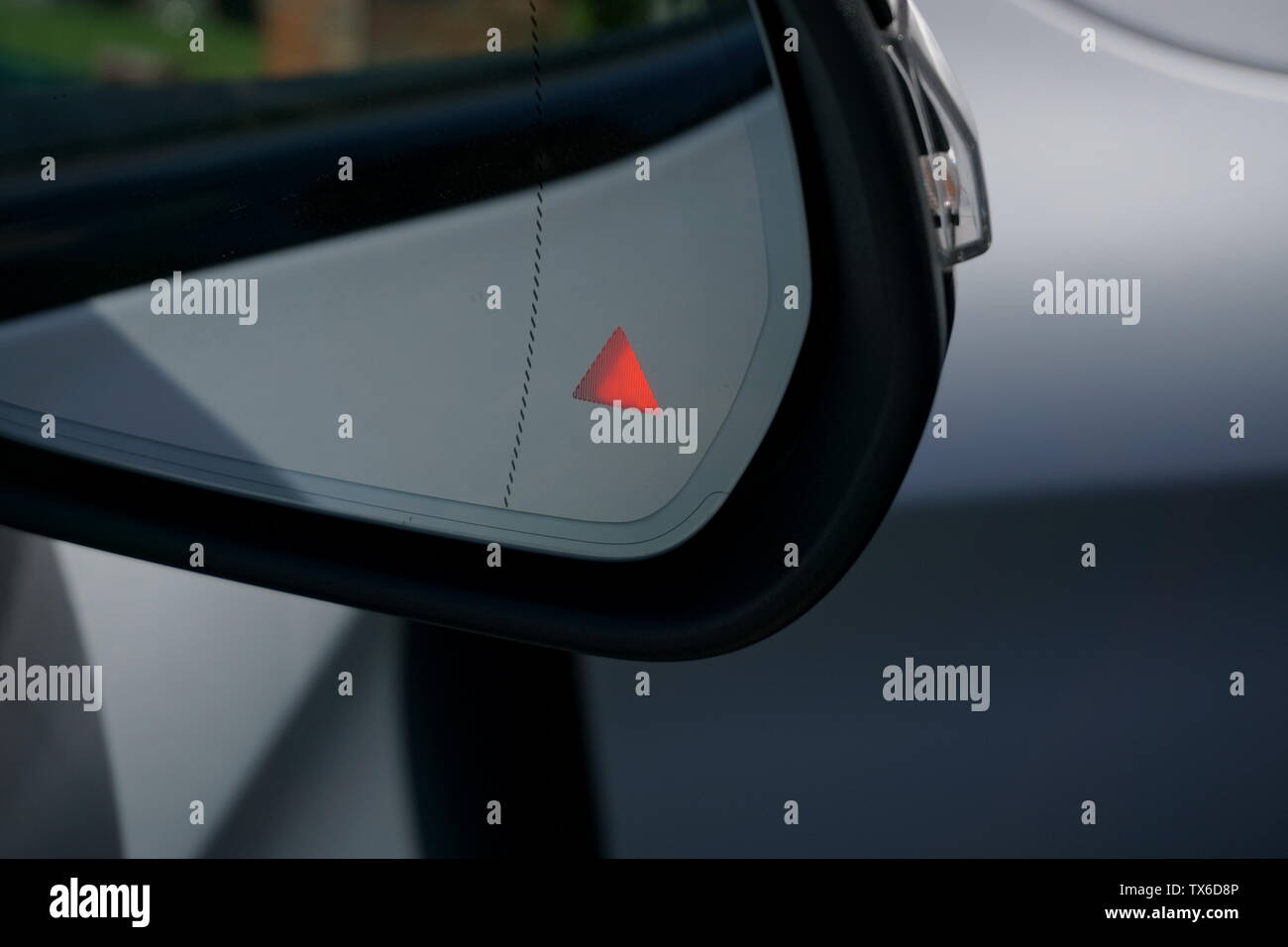 Car lane assist hi-res stock photography and images - Alamy