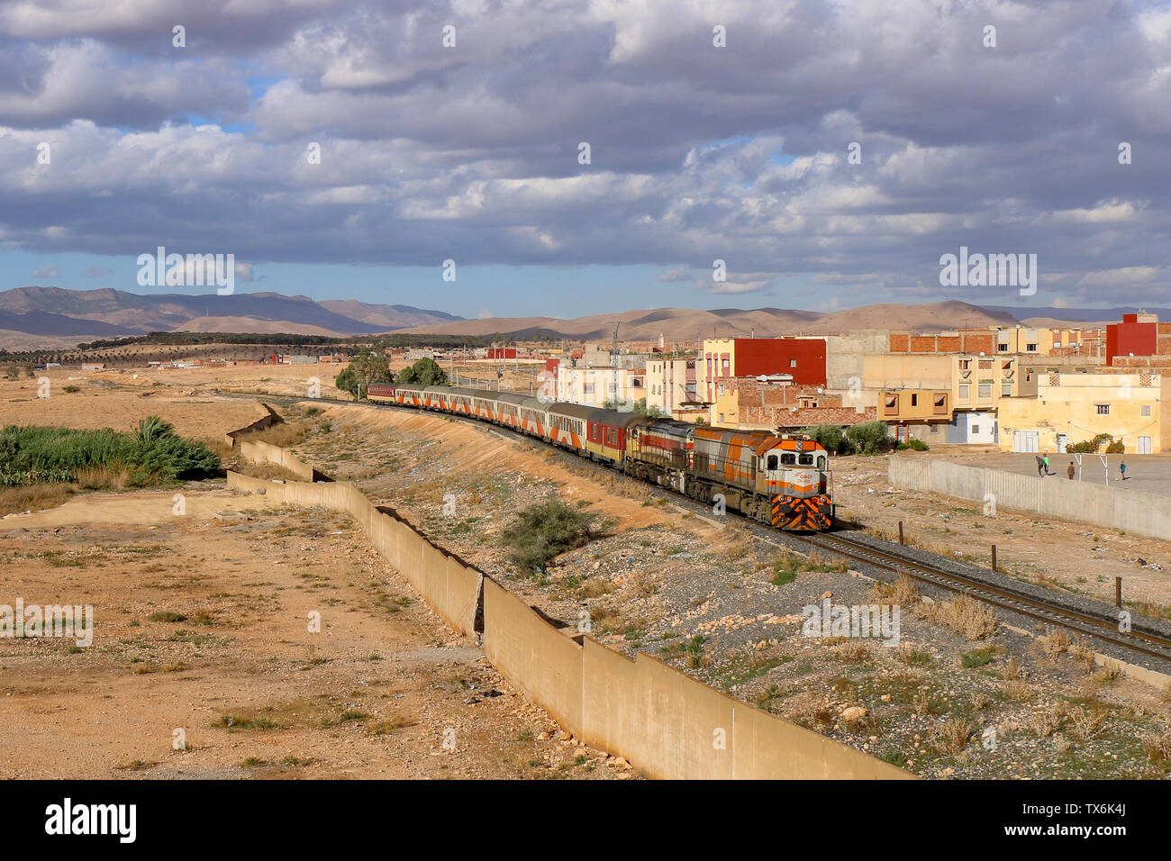 Train grande ligne hi-res stock photography and images - Alamy