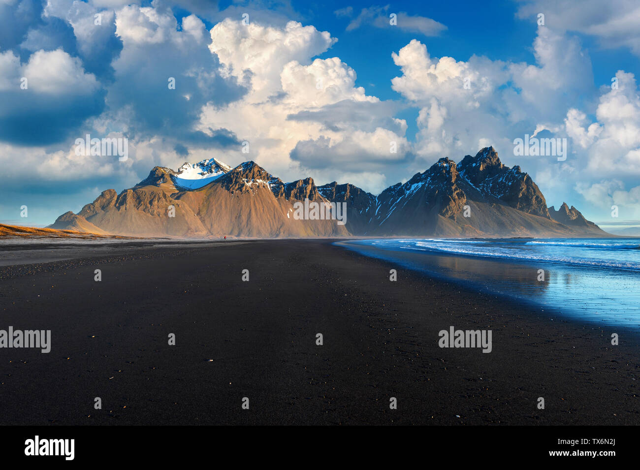 Stokksnes vestrahorn mountains iceland hi-res stock photography and ...