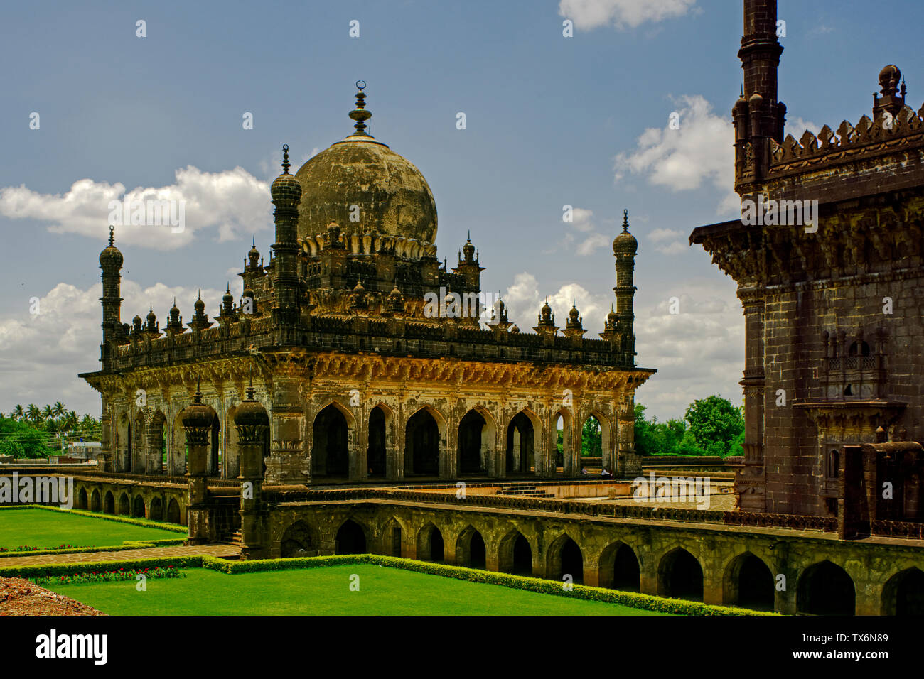 04 Jun 2008 Ibrahim Rauza Masjid, Bijapur, karnataka India Stock Photo ...