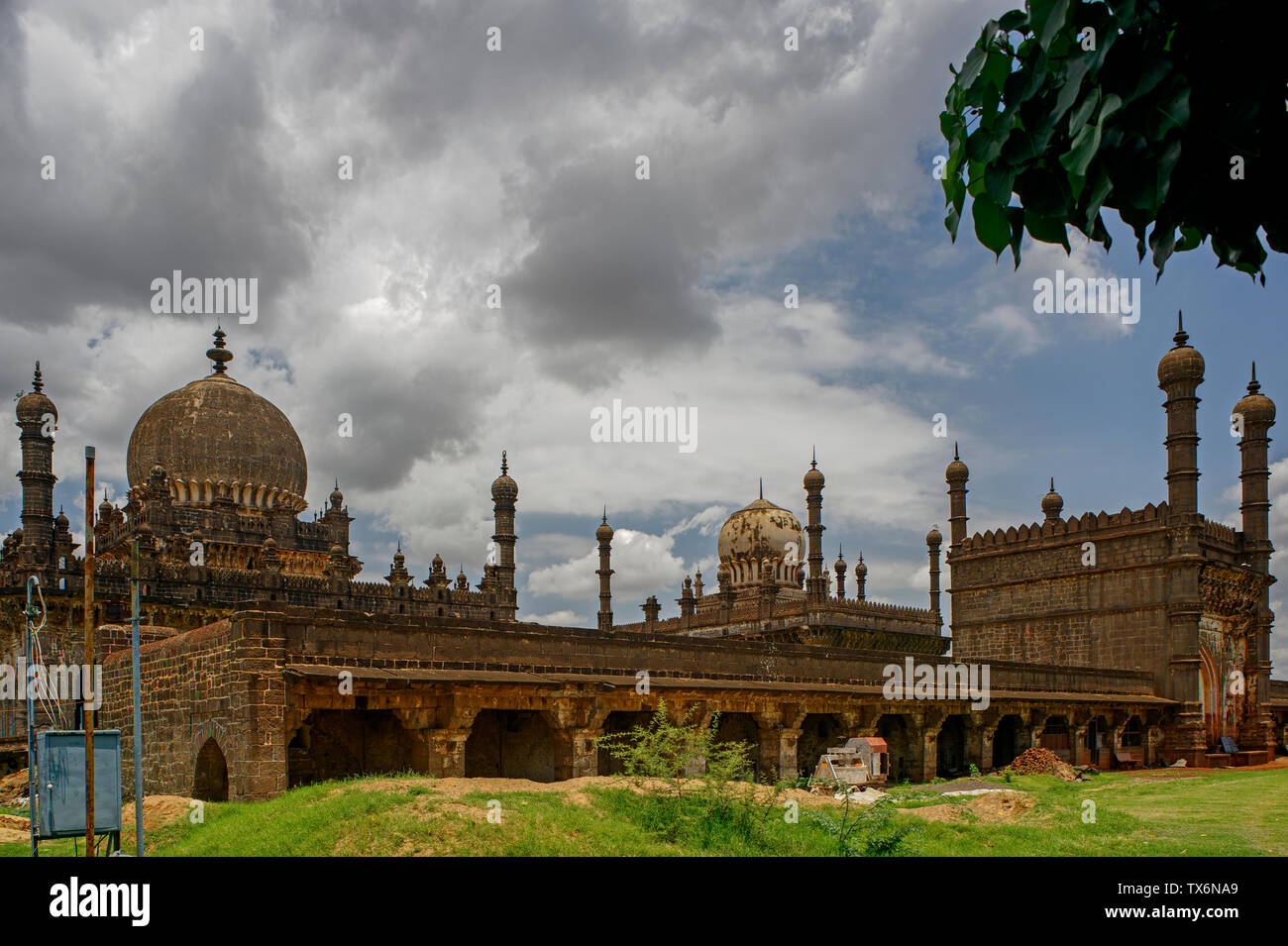 Mausoleum ibrahim rauza tomb hi-res stock photography and images - Alamy