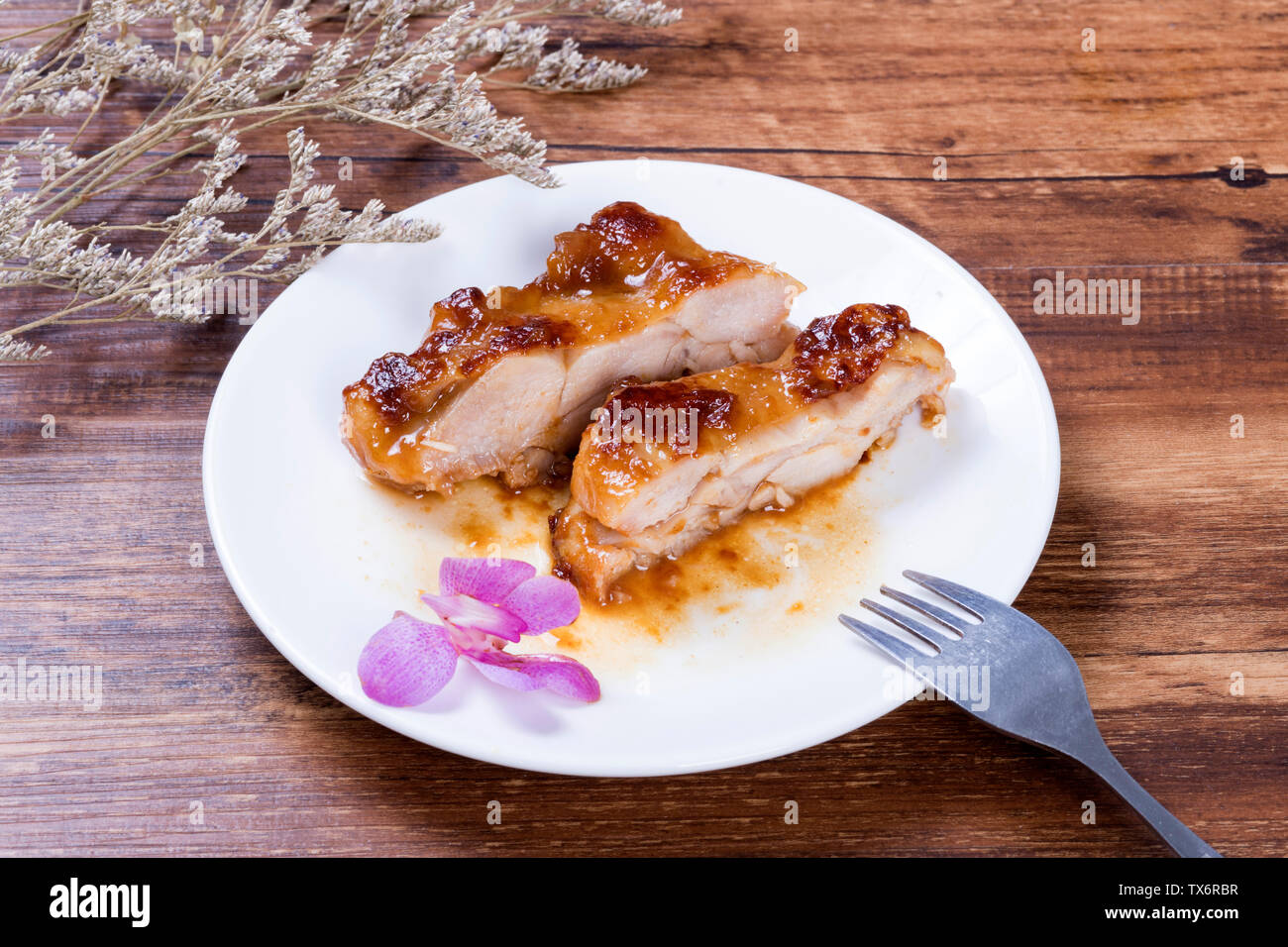Chicken chops hi-res stock photography and images - Alamy