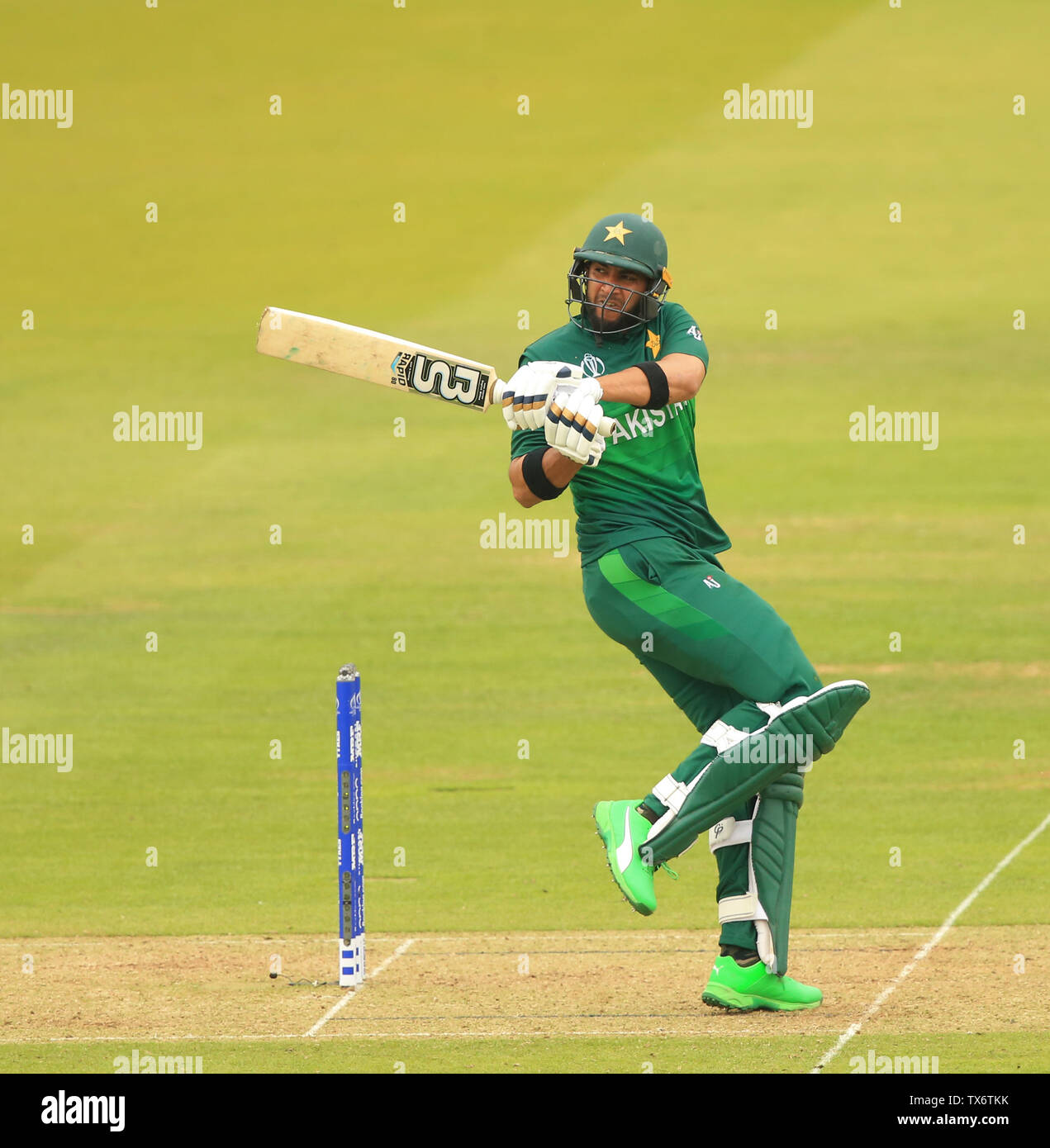 Imad wasim hi-res stock photography and images - Alamy