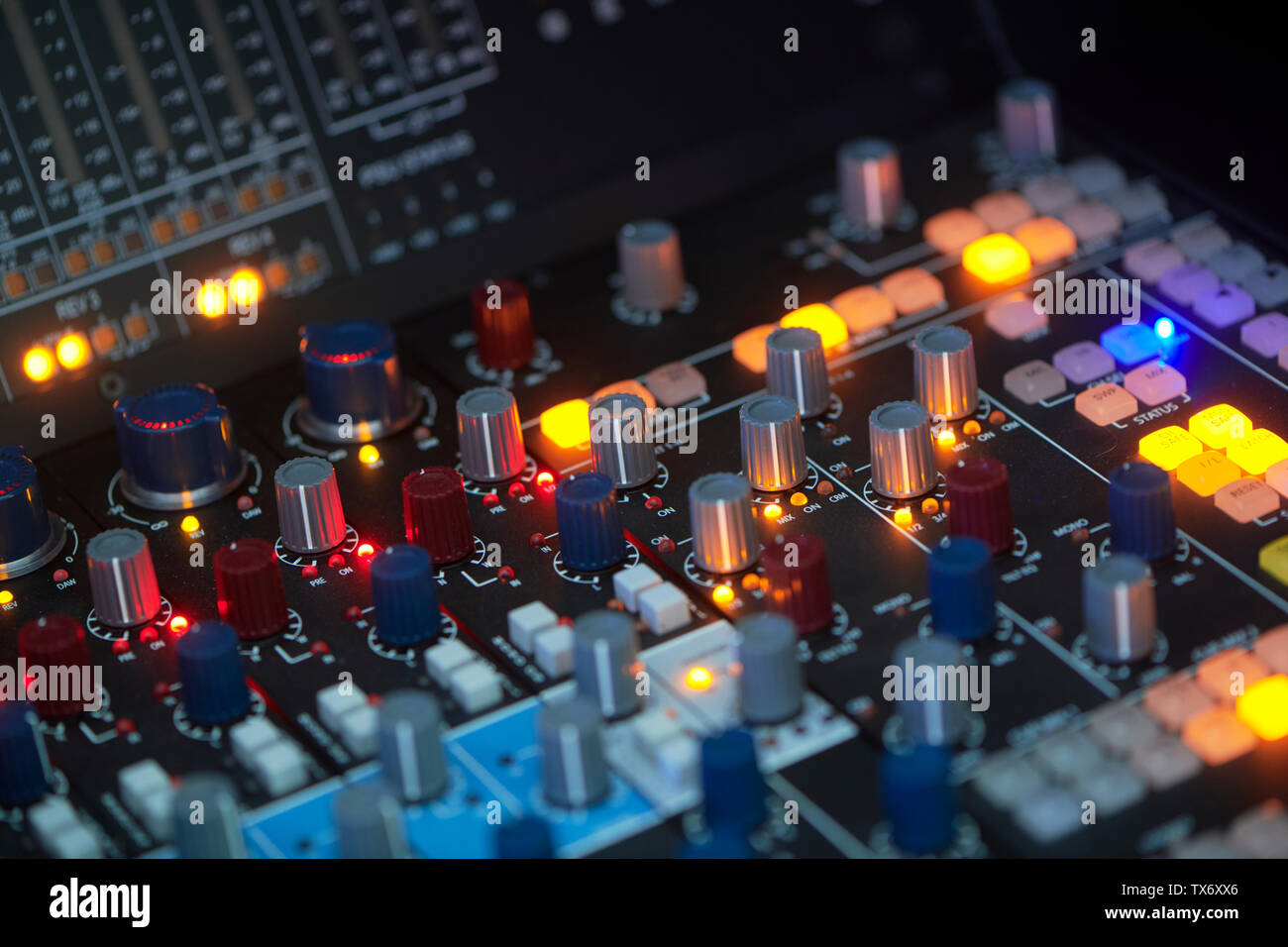 recording studio equipment Stock Photo - Alamy