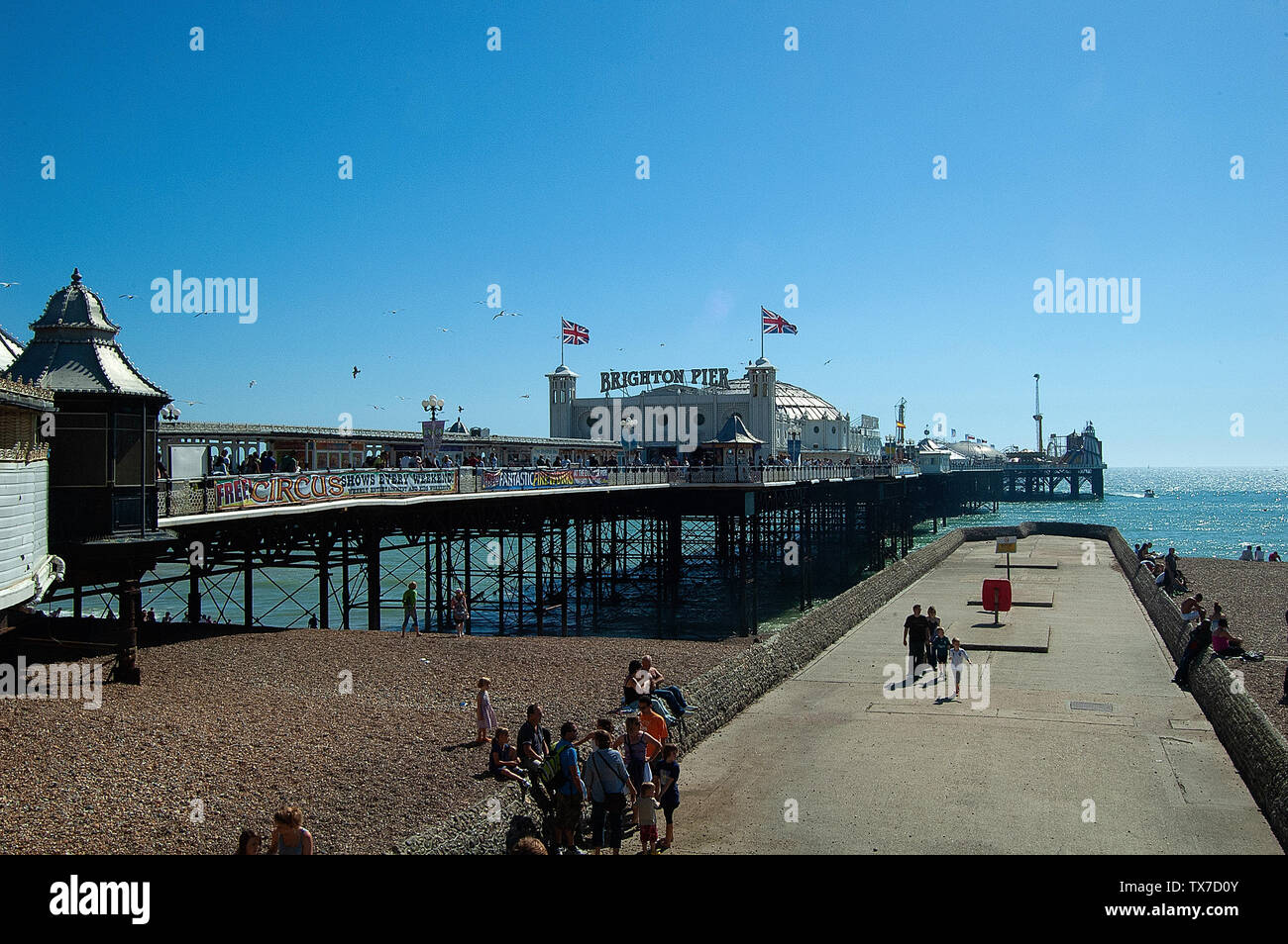 Brighton pier amusements hi-res stock photography and images - Alamy