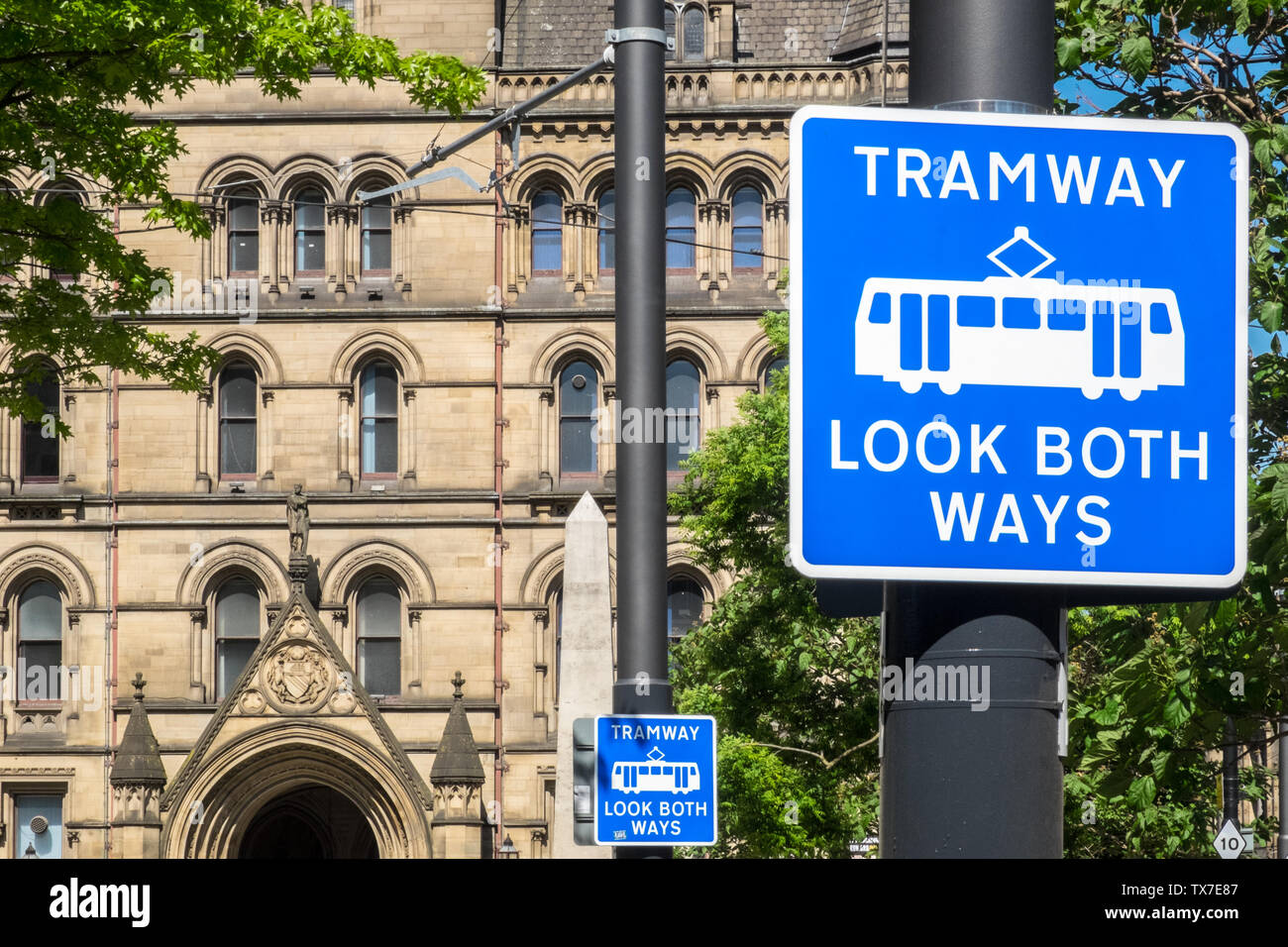 Metrolink signage hi-res stock photography and images - Alamy