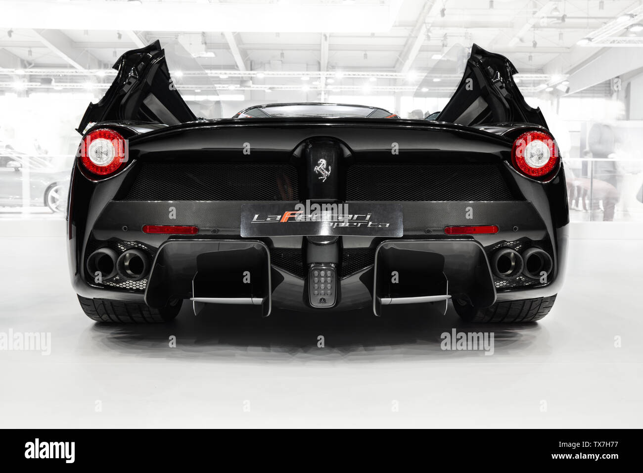 Ferrari Laferrari Engine