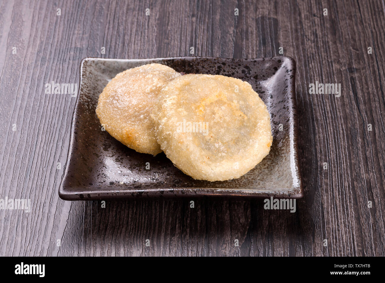Tianjin fried cake hi-res stock photography and images - Alamy
