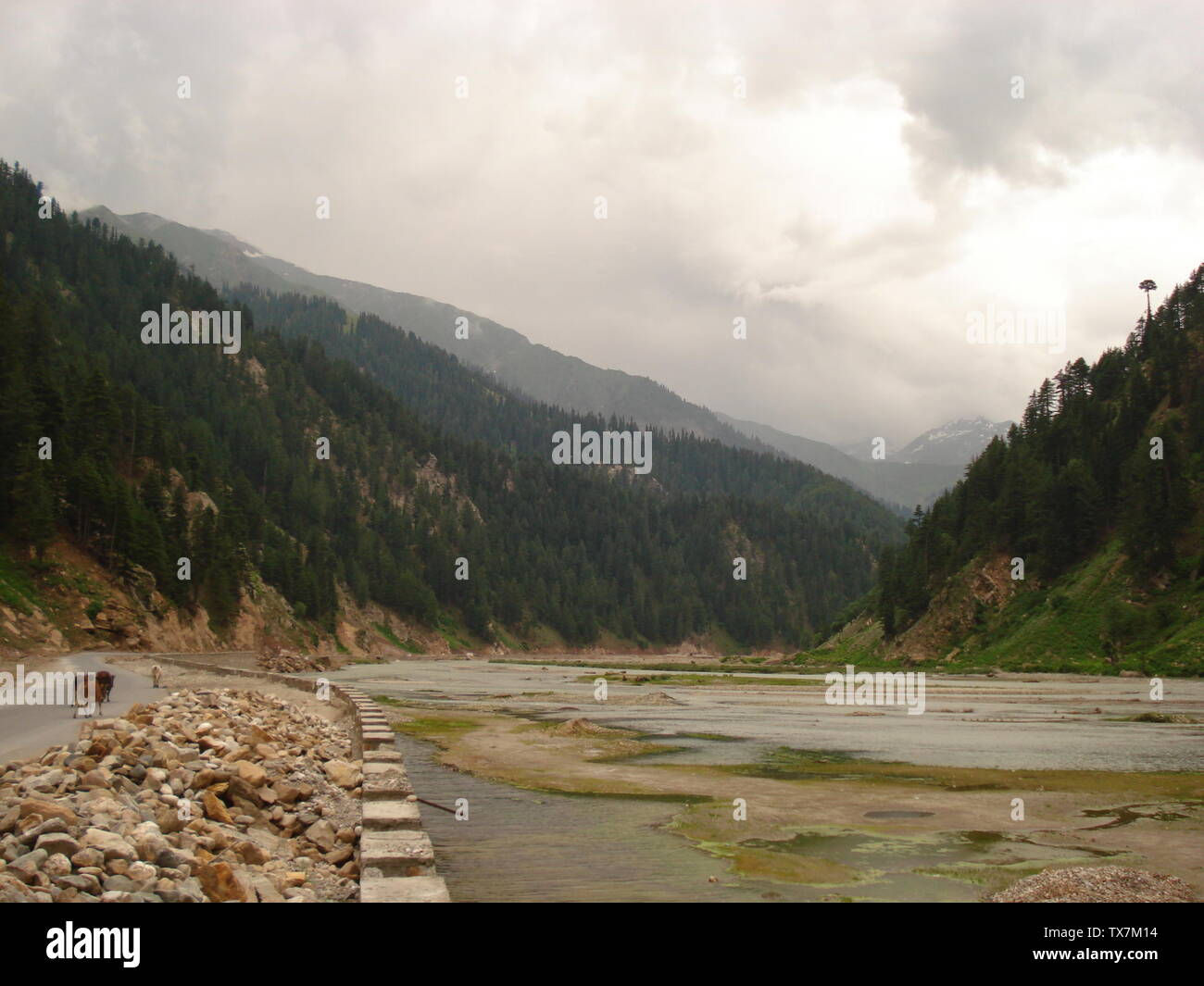 Kunhar river hi-res stock photography and images - Alamy