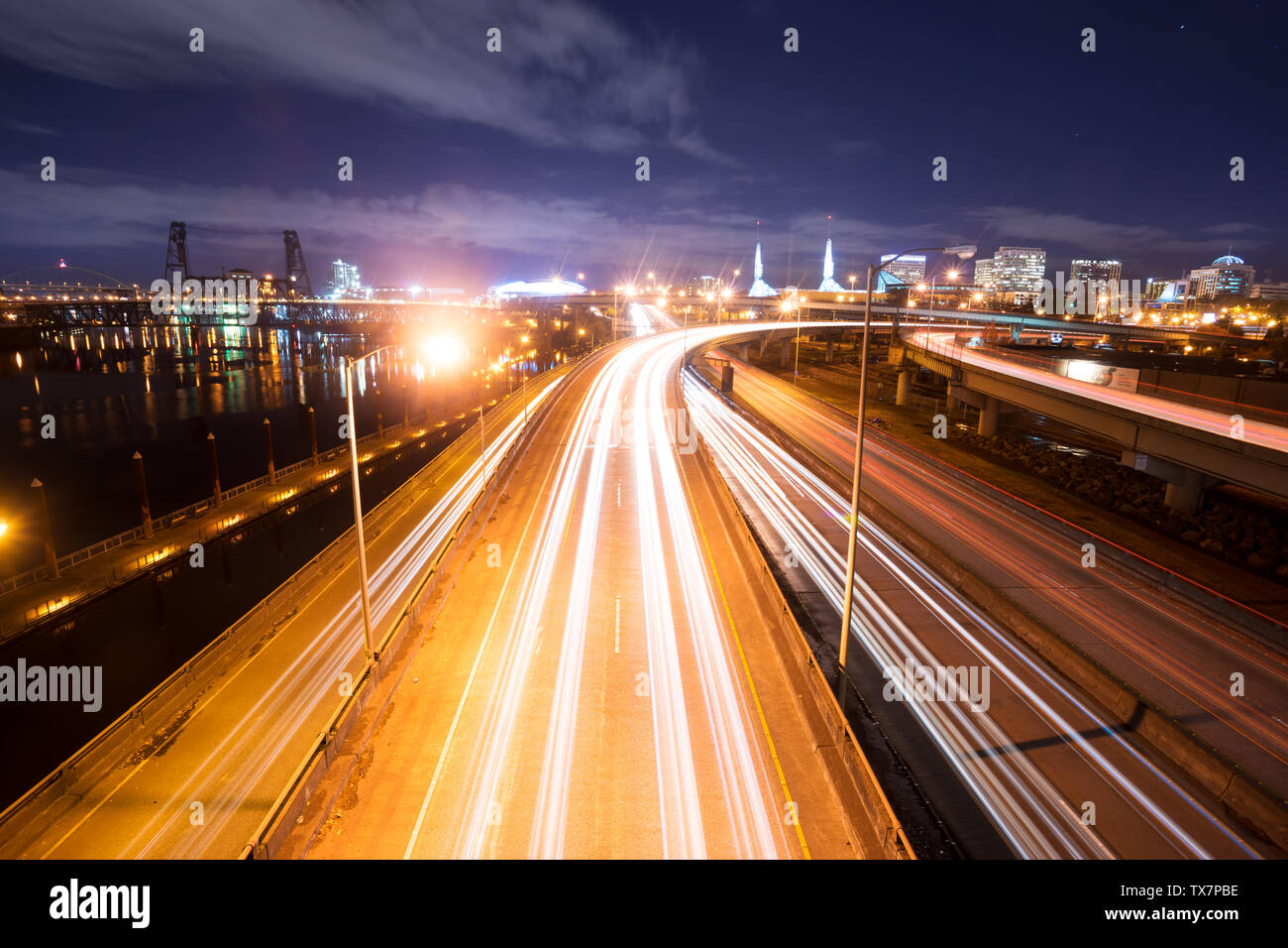 Portland city streets night hi-res stock photography and images - Alamy