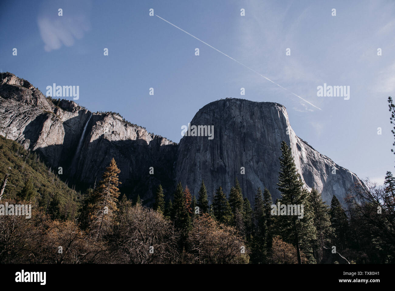 Half dome face hi-res stock photography and images - Alamy